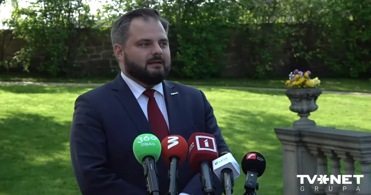 TIEŠRAIDE Rīgas pilī notiek politiskās konsultācijas ar Saeimas ...