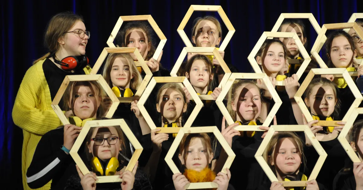 Betti Alveri luulepäevade saak: seitse laureaati, ilus emakeel veel ...