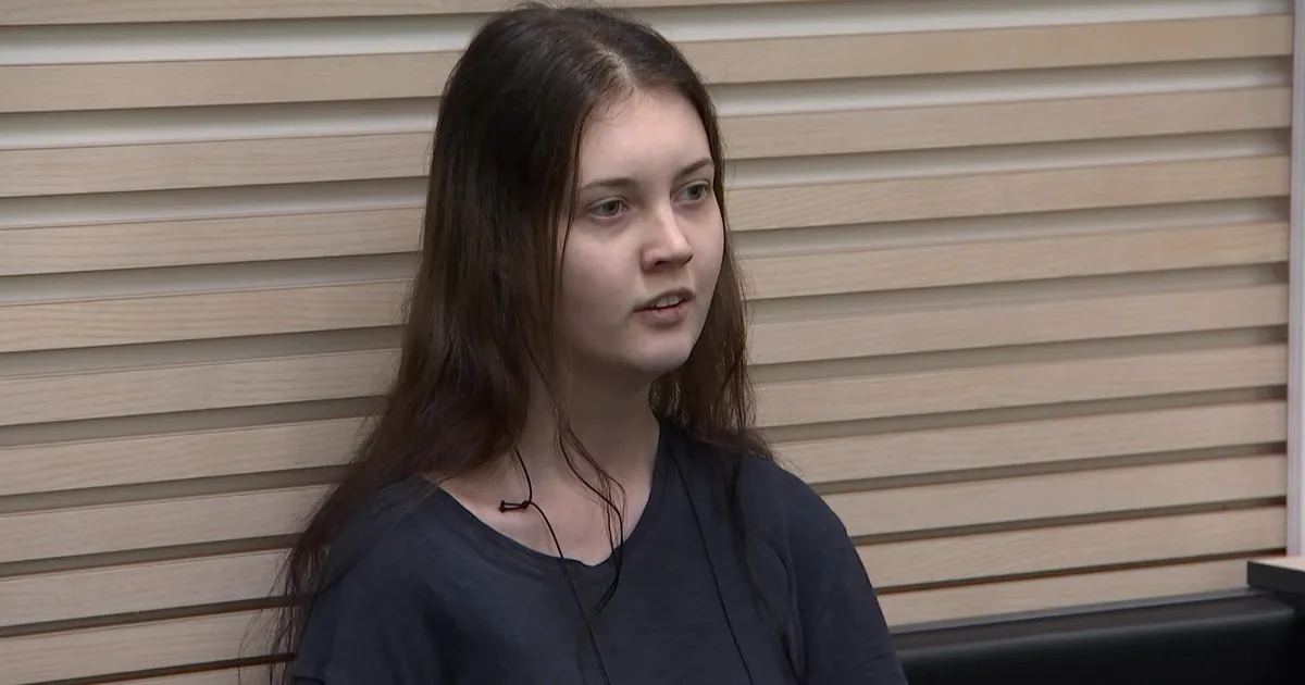 Lasnamäel võhivõõrast pussitanud 20-aastane Mari-Liis Hallik peab ...