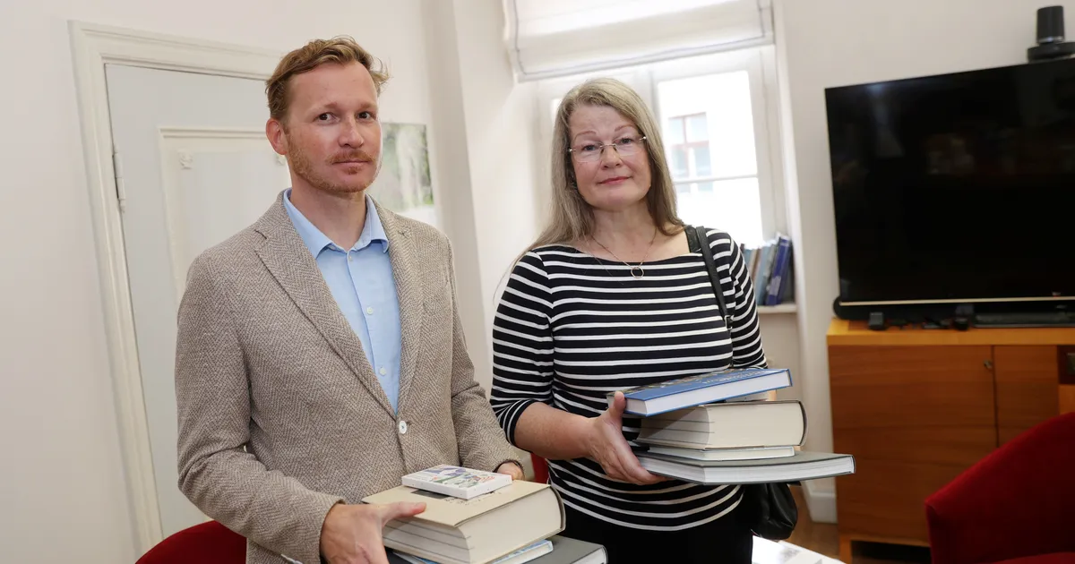 Linnapea ja kultuurikeskuse juht tänasid Siuru ristivanemaid