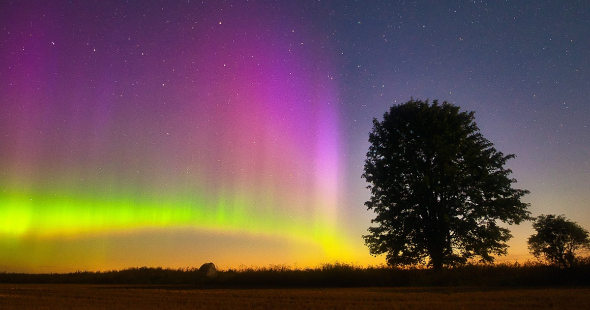 FOTOD Soojal augustiööl sai Eesti eri paikades näha taevas virmaliste ...
