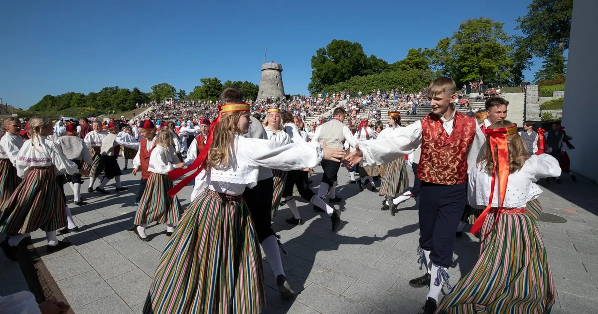 Rahvatantsu ja rahvamuusika selts valib tublimaid