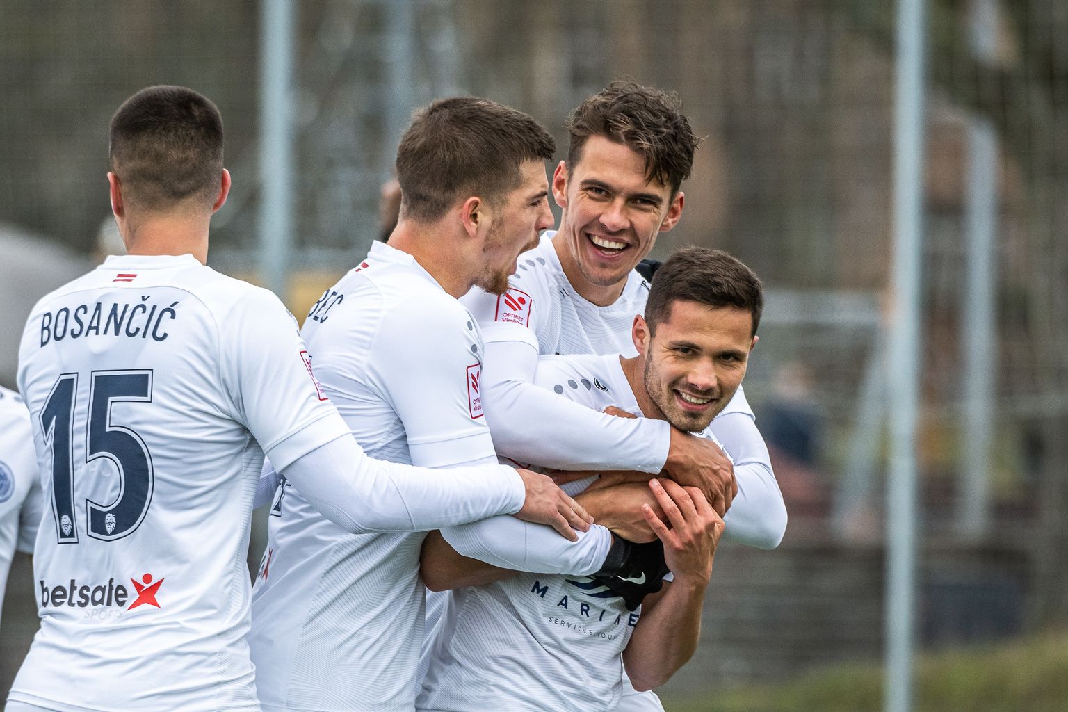 "Riga" futbolisti otrajā puslaikā nokārto uzvaru pār "Auda" komandu