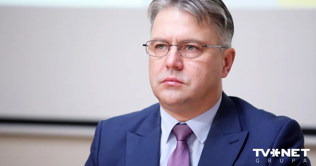 Tiesībsargs rekomendē izstrādāt vadlīnijas bērnu seksuālās uzvedības ...