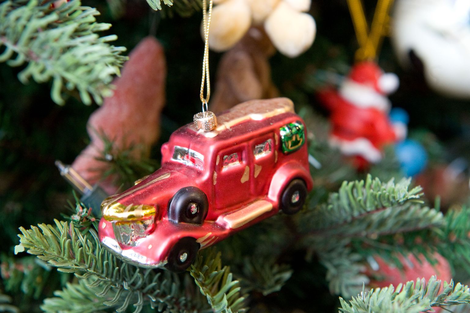 Forseliuse kooli jõululaadal saab teha kingi loomade varjupaigale