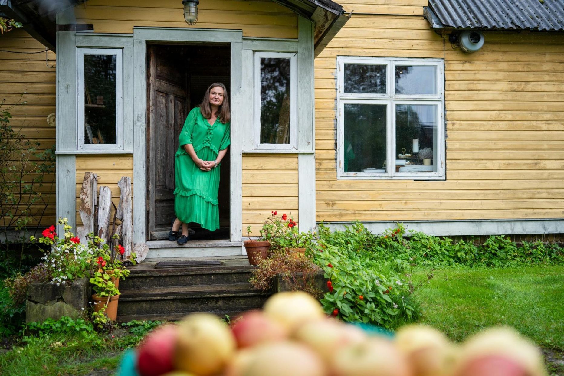Maanaine lubas võhivõõrad oma külmkappi piiluma